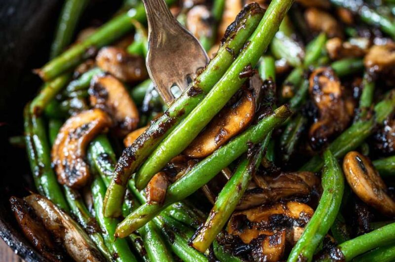 Simple Stir Fried Green Beans with Mushrooms